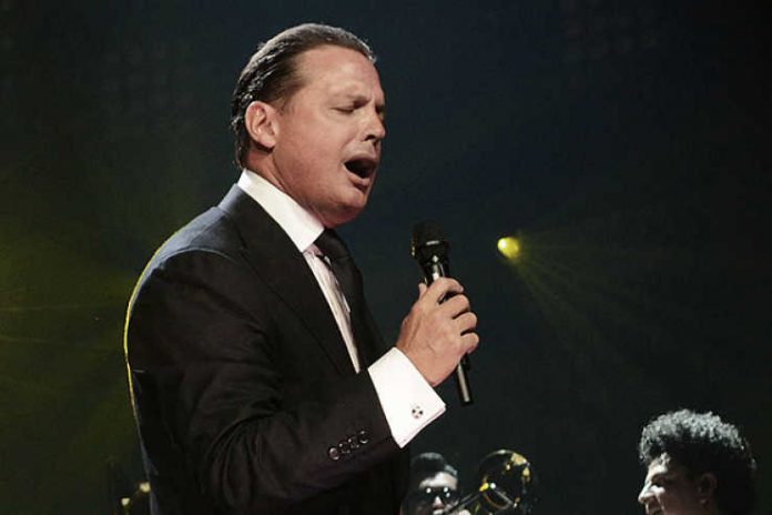 Luis Miguel fue detenido en Los Ángeles - Tecache.cl