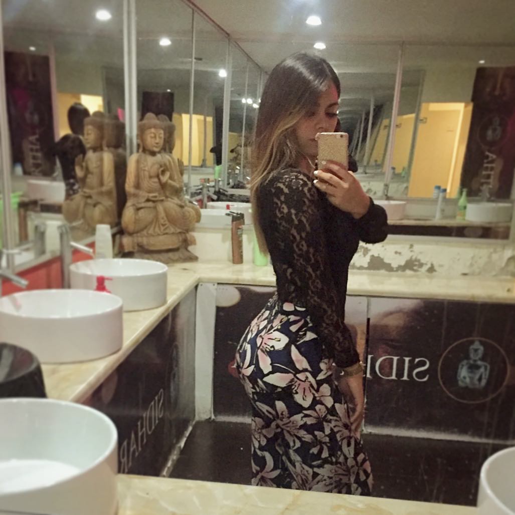 Belleza chilena: Conoce a Caroline, una estupenda iquiqueña - Tecache.cl