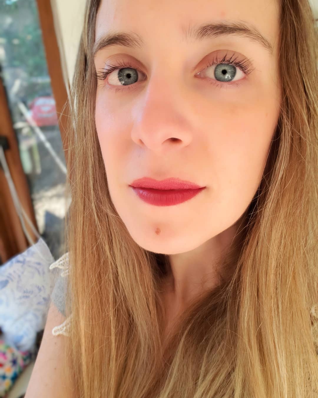 La honesta selfie de Alison Mandel: "A veces somos súper exigentes ...