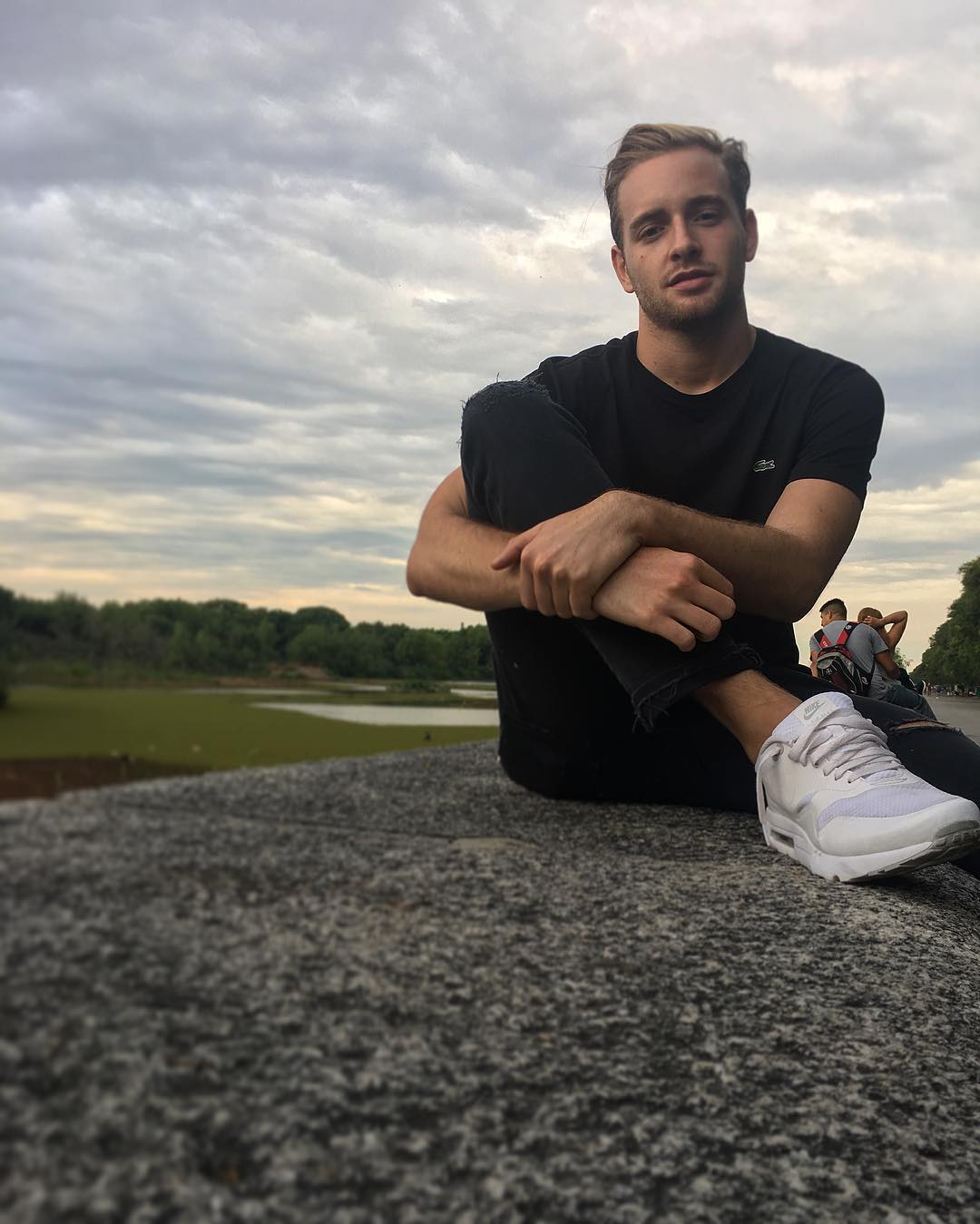 Luis Mateucci presentó en redes sociales a su guapo hermano que acaba ...