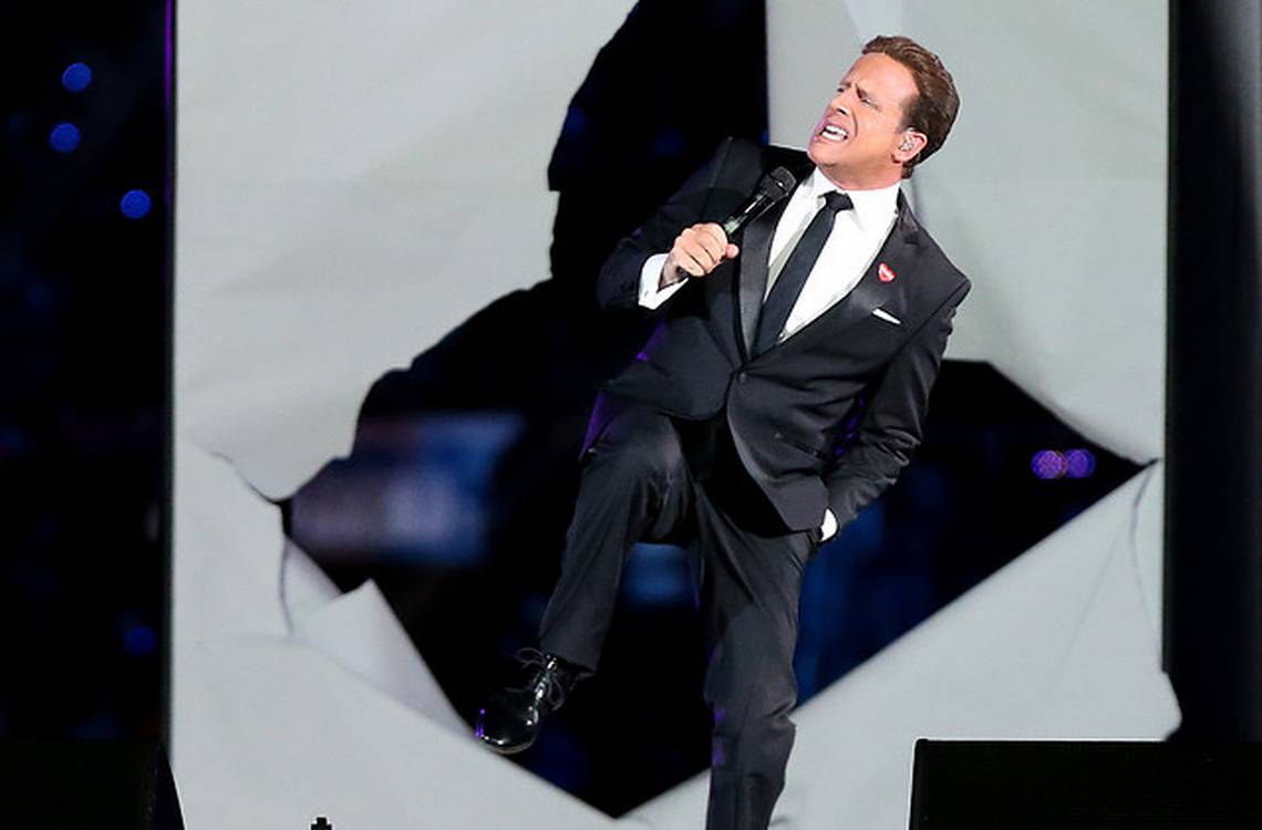 Kramer hizo sorprendente imitación de Luis Miguel en la Teletón 2018 - Tecache.cl