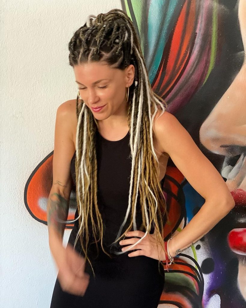 Wilma González sorprende con osado nuevo look - Tecache.cl