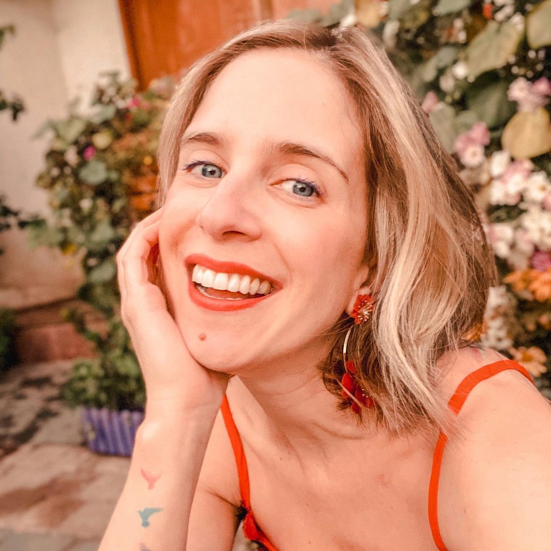 "Que linda": Alison Mandel sorprende con radical cambio de look ...