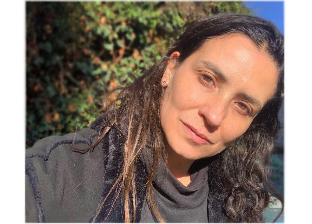 Actriz Francisca Gavilán celebra sus 48 años con fotografía al natural - Tecache.cl