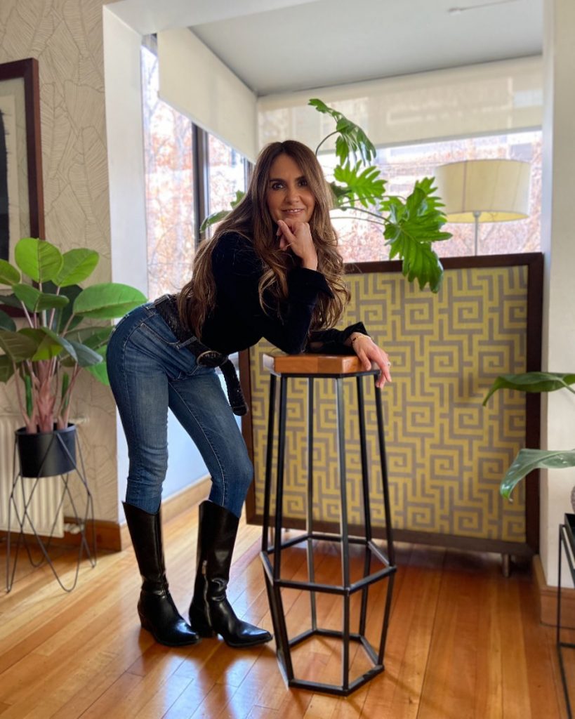 Yazmín Vásquez se luce en aplaudidas fotos a sus 44 años - Tecache.cl