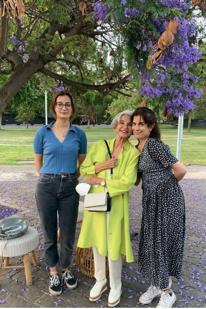 Actriz Celine Reymond muestra lo grande que está su hija Alma - Tecache.cl