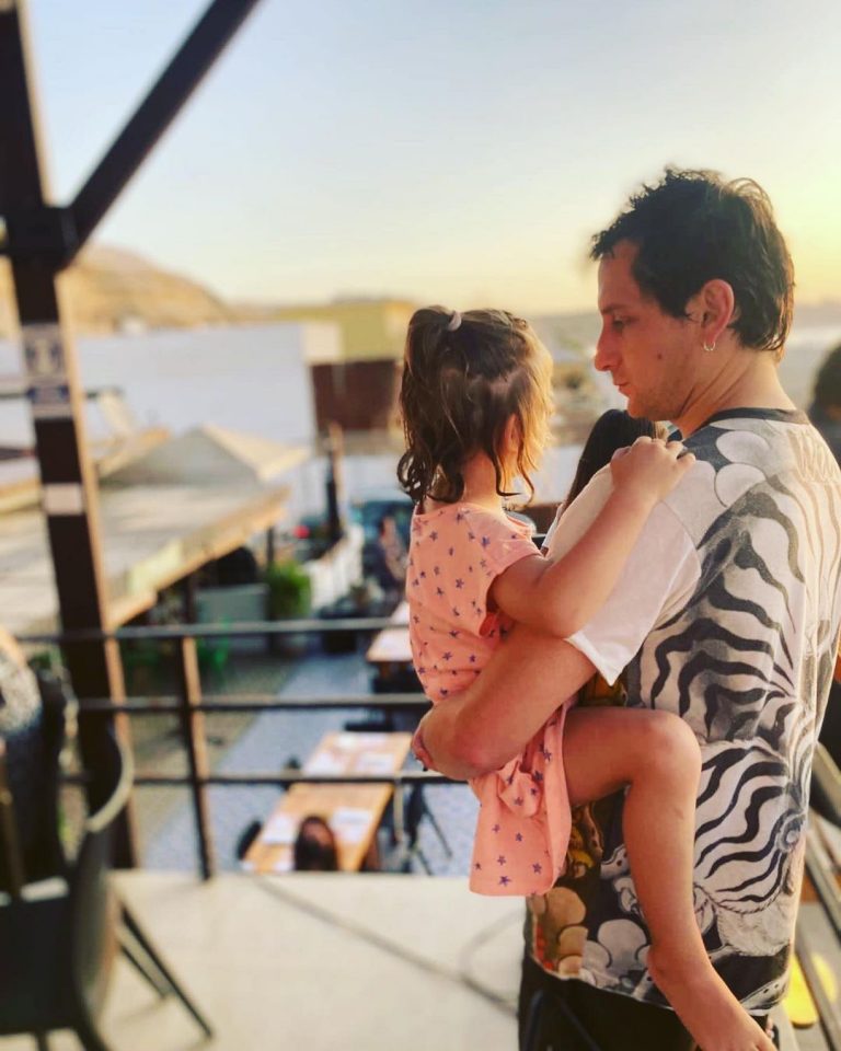 Así de grande está la hija de Carmen Zabala y actor de "La Ley de ...