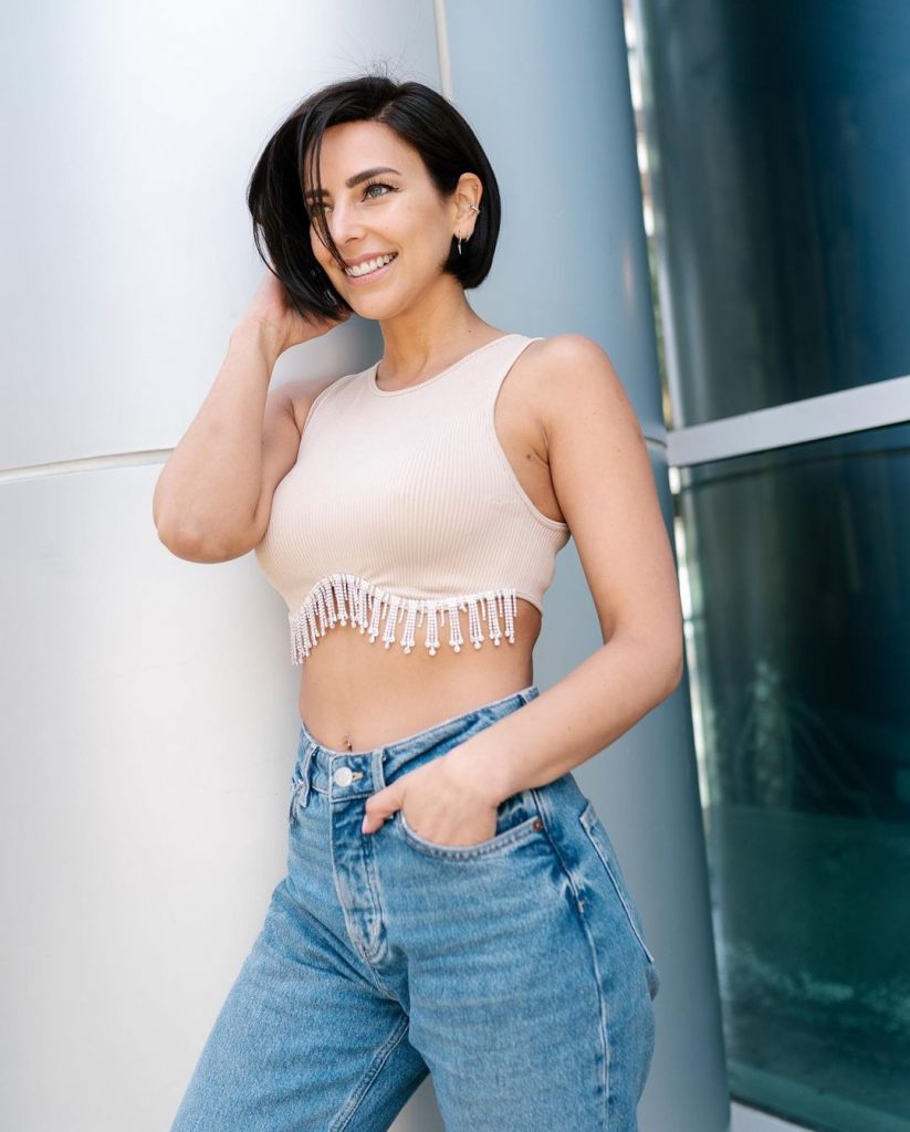 Daniela Castillo comparte sensuales imágenes en bikini mostrando su bronceado - Tecache.cl