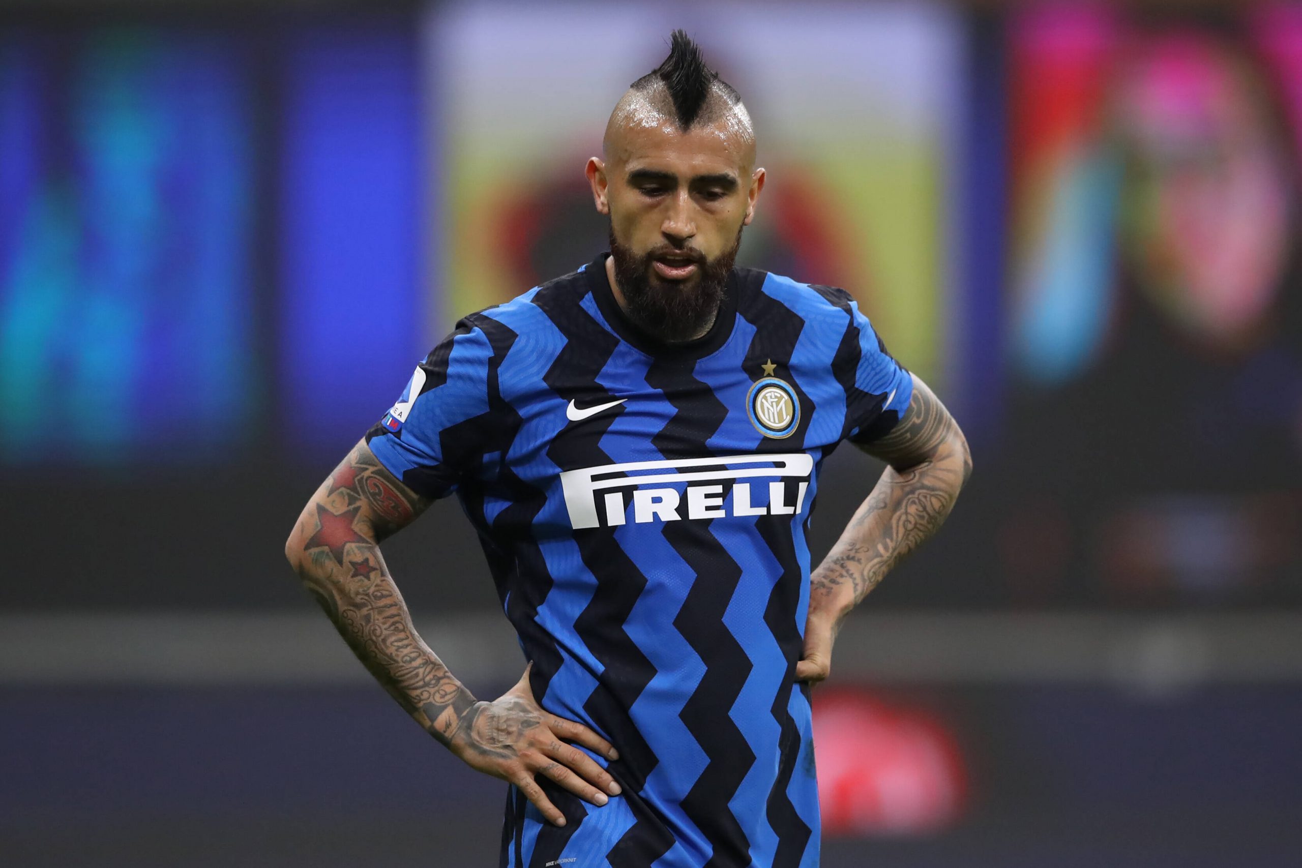 Video: En Italia revelan imágenes de Vidal "visiblemente borracho" - Te ...
