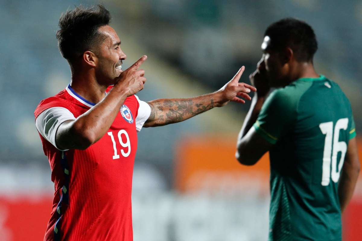 Luis Jiménez sacó aplausos con su regreso a La Roja - Te Caché ...