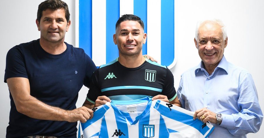 Racing Club oficializó el fichaje del lateral Oscar Opazo - Te Caché ...