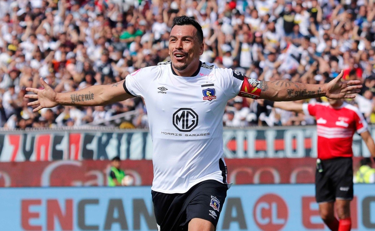 Esteban Paredes entrenará con Colo Colo previo al Superclásico - Te ...