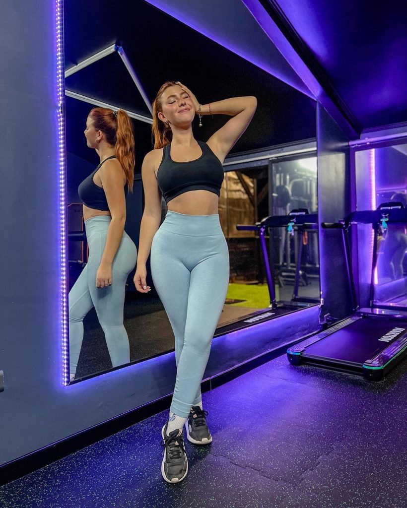Mafe Bertero publica sexy selfie desde el gym con ajustado outfit deportivo: "De otro planeta ...
