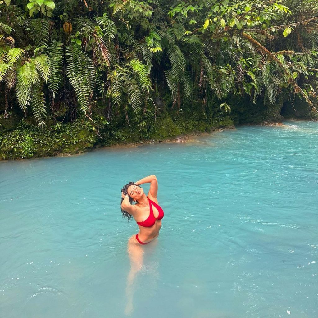Jhendelyn Núñez sube la temperatura con sus fotos en bikini desde Costa Rica - Tecache.cl