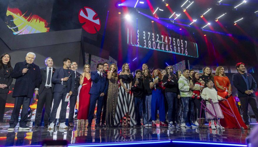 En una emotiva jornada, La Teletón cumplió la meta y hasta la superó ...