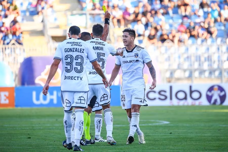 Llegó a Colo Colo para salvarlo del descenso y ahora es un dolor de ...