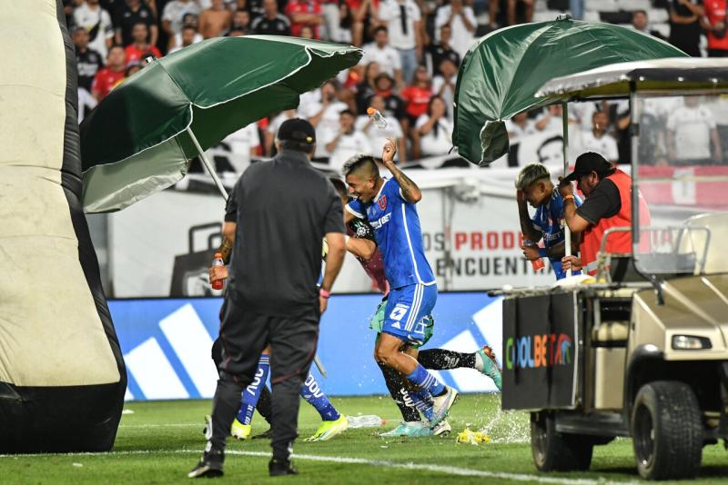 El provocador gesto de Marcelo Morales tras el triunfo de la "U" a Colo ...