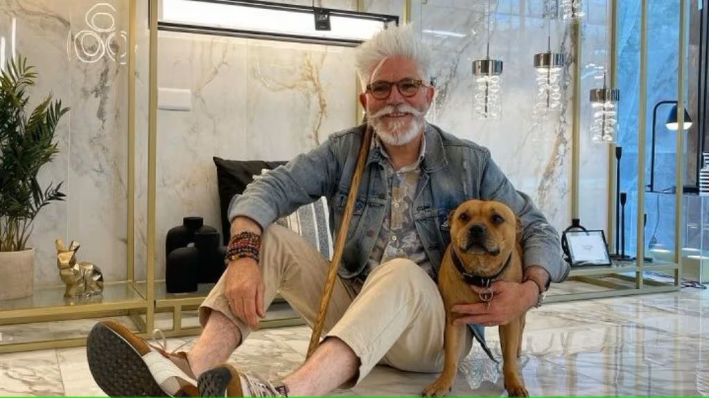 Terremoto en TVN: querido rostro fue despedido y tiene todo listo para ...