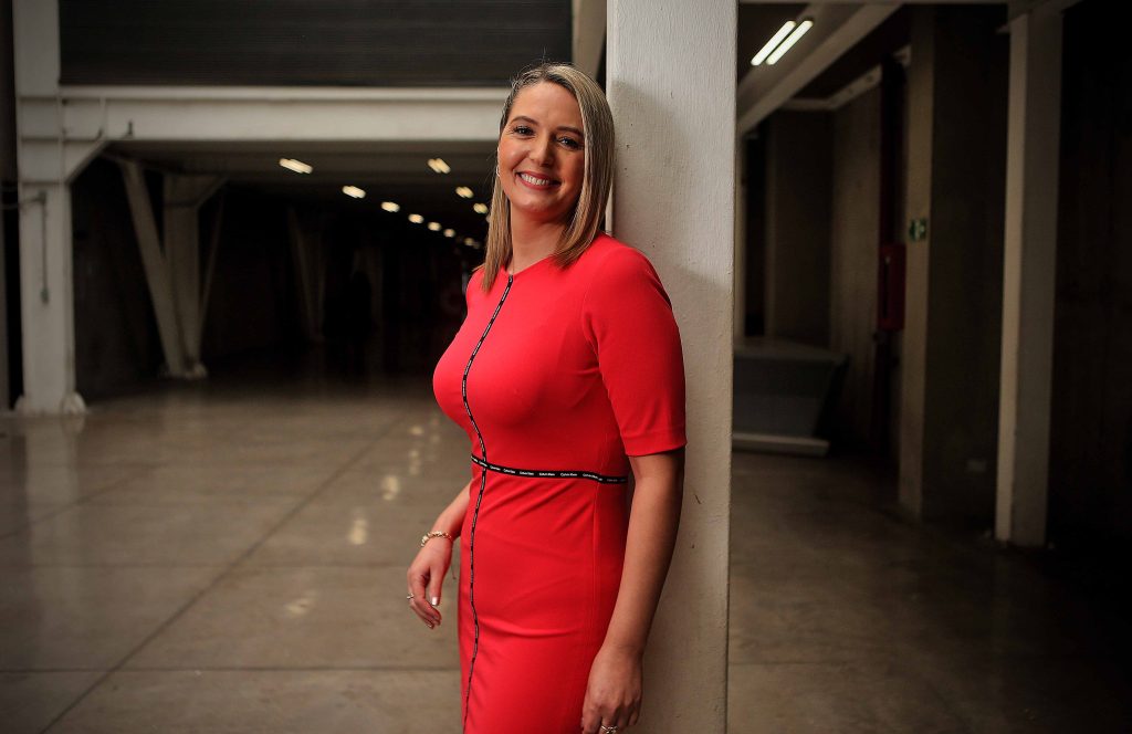 Este es el hombre que conquistó por redes sociales a la meteoróloga de CHV, Allison Göhler ...