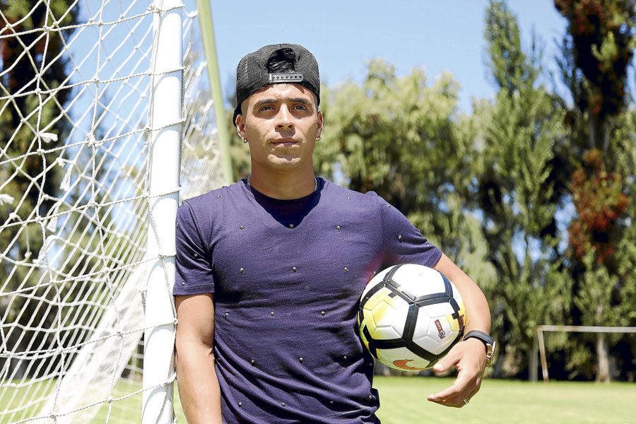 Brian Fernández regresa al fútbol chileno: este es su nuevo club - Te ...