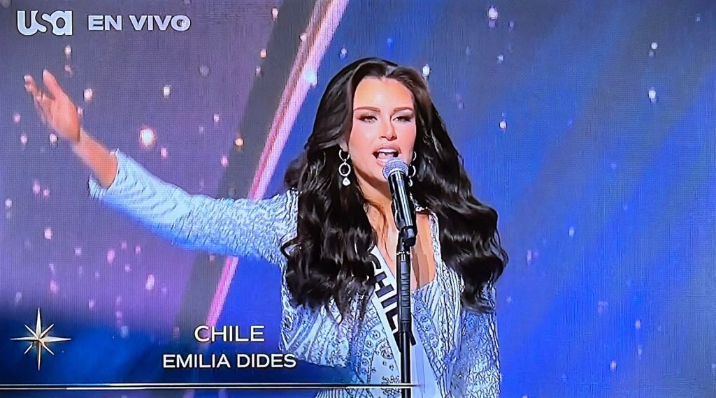¡Histórico! Chilena Emilia Dides queda en el Top 12 del Miss Universo - Tecache.cl