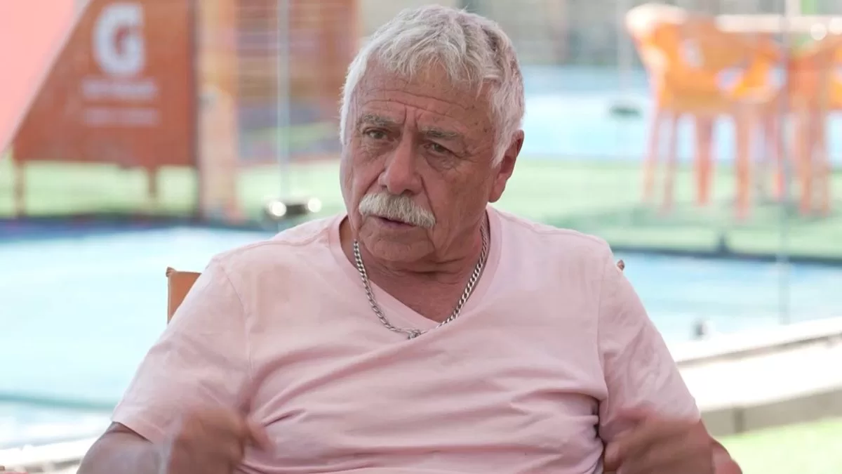 "Las barras son delincuentes": Carlos Caszely lamenta la tragedia en el ...