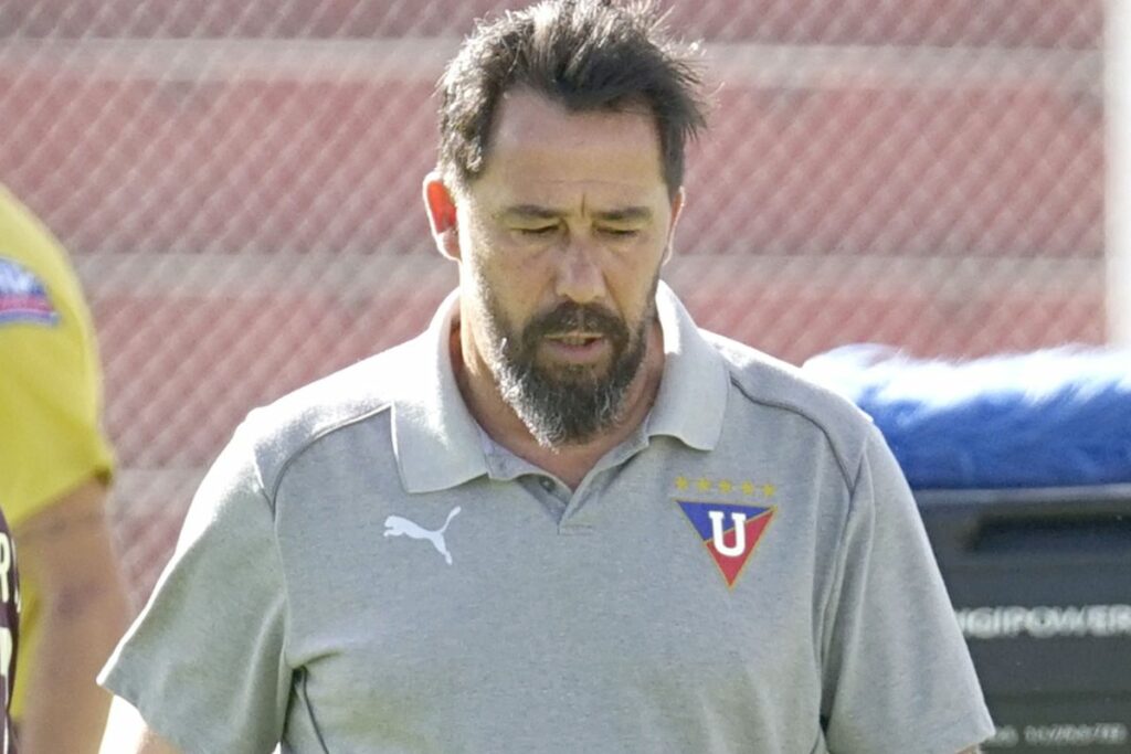 Este sería el entrenador que reemplazará a Tiago Nunes en la UC - Te ...